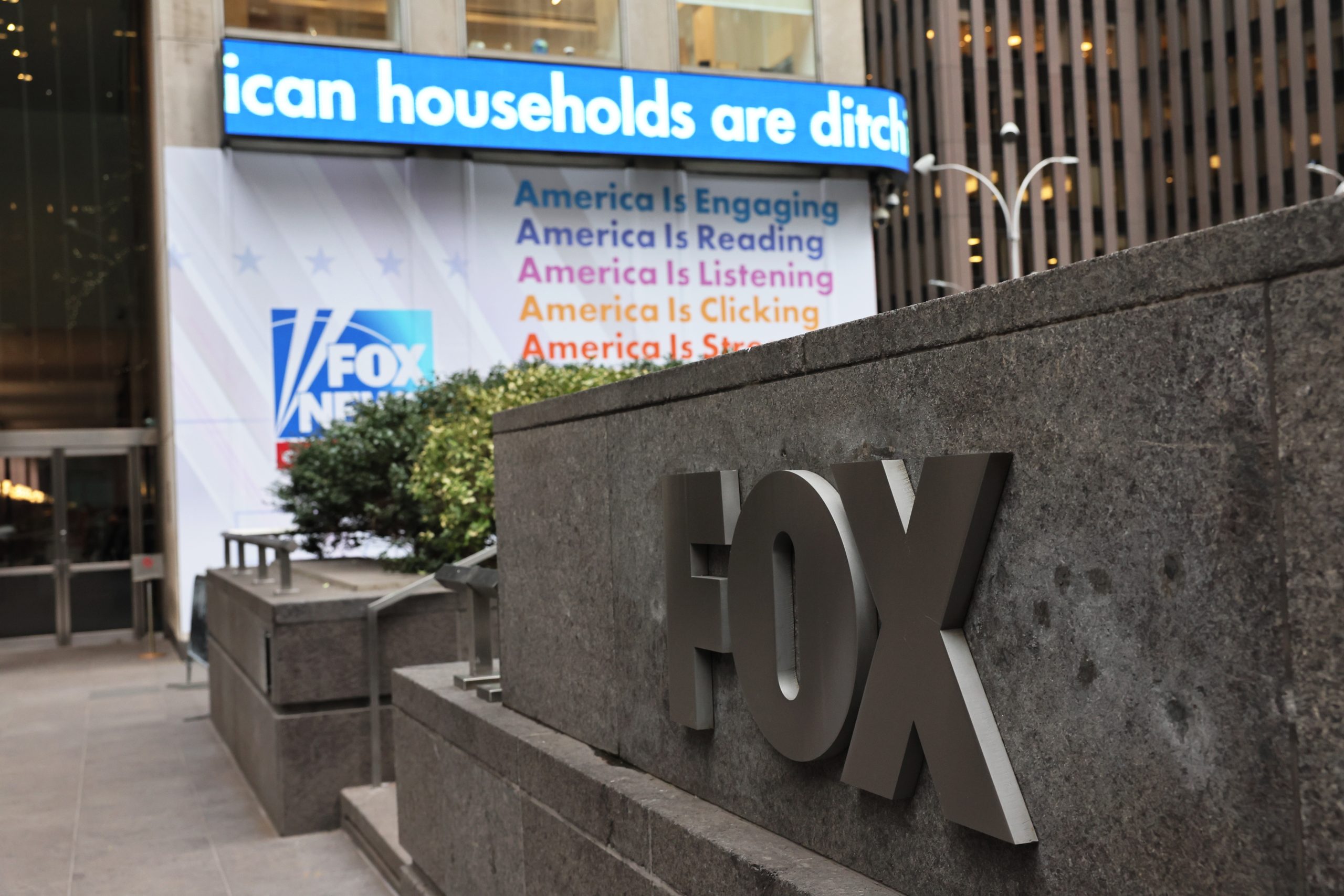 Blackrock Owns 15.1% Of The Fox Corporation - GreatGameInternational