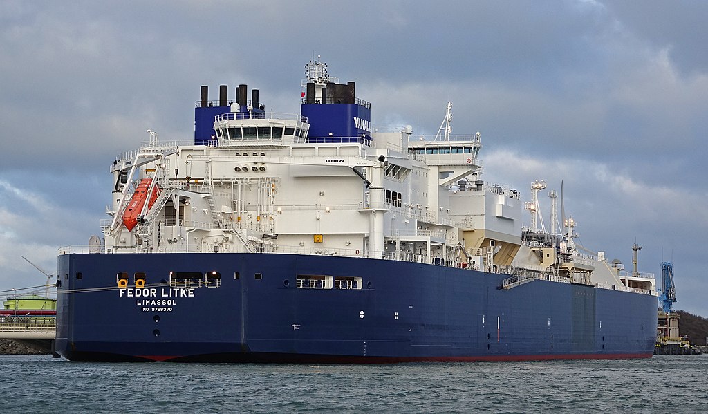 'Arctic Silk Road' Comes Alive As Russia Sends First LNG Tanker To Asia ...