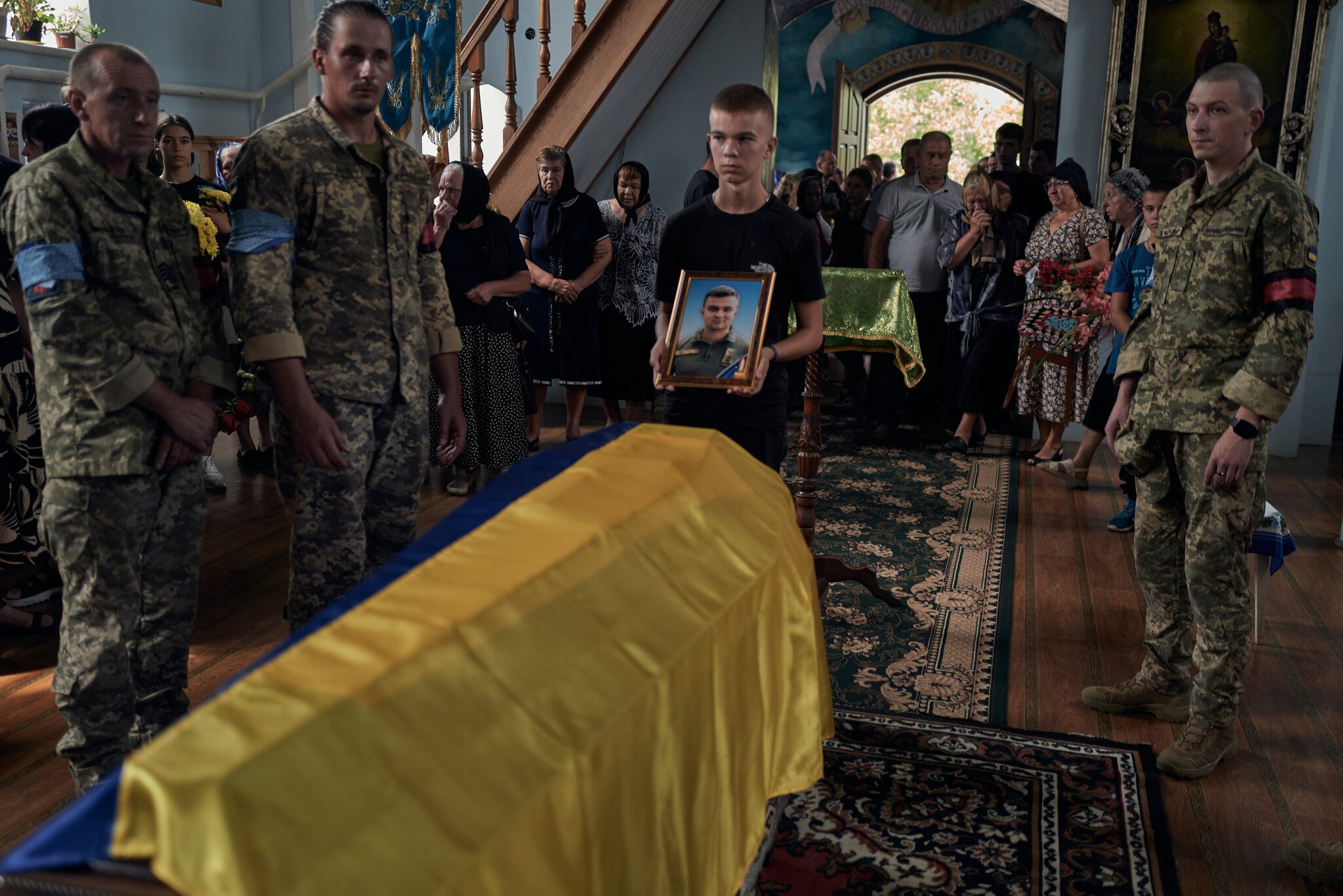 US Military Now Insists Ukranian F-16 Pilot Moonfish Not Brought Down ...